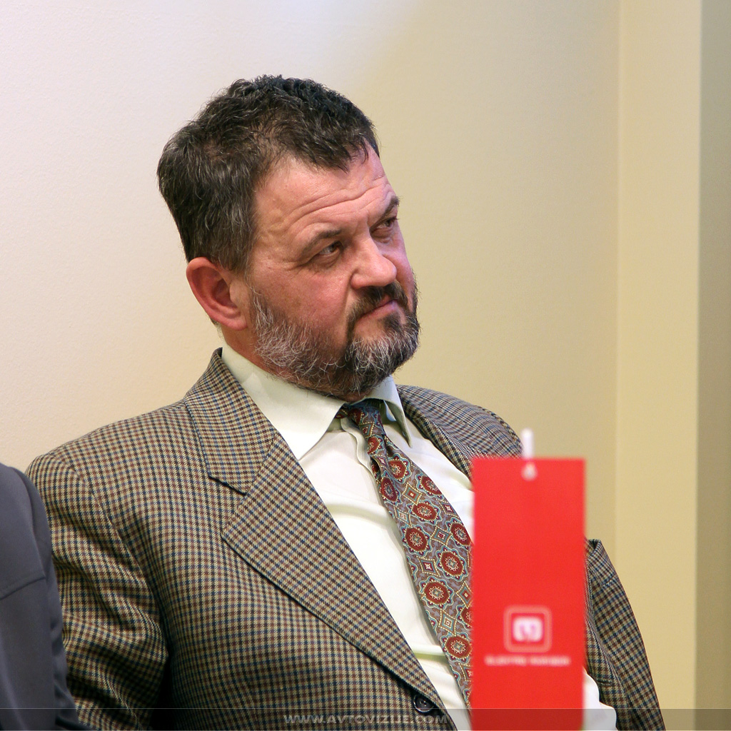 Otvoritev prve hitre polnilne postaje za električna vozila