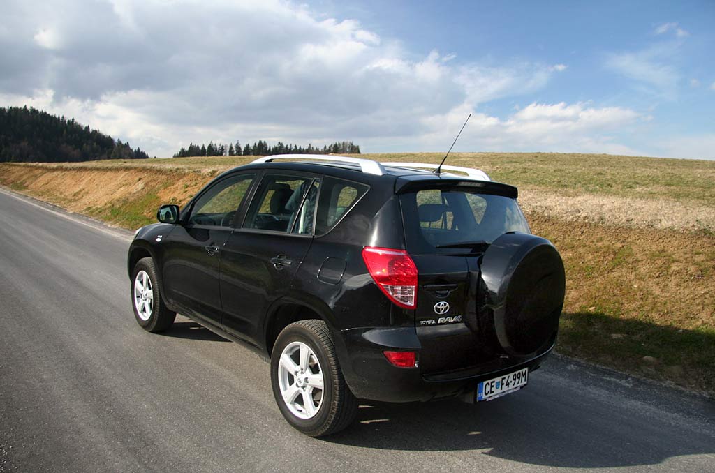 Toyota RAV-4 2,2 D4D limited